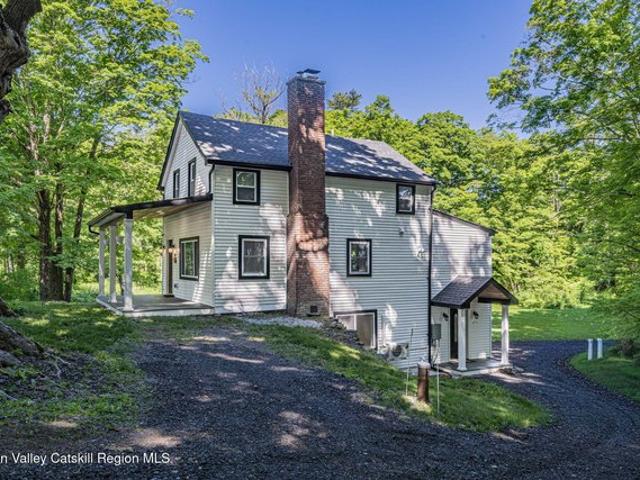 36 Wolven Rd, Catskill, NY 12414