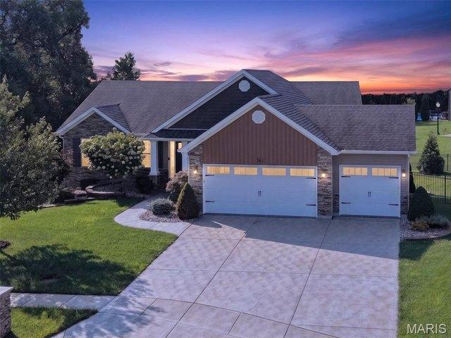 36 Ashland Ct, Wentzville, MO 63385