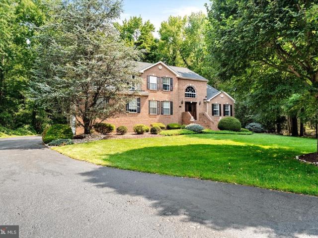 36 Arnold Lane
