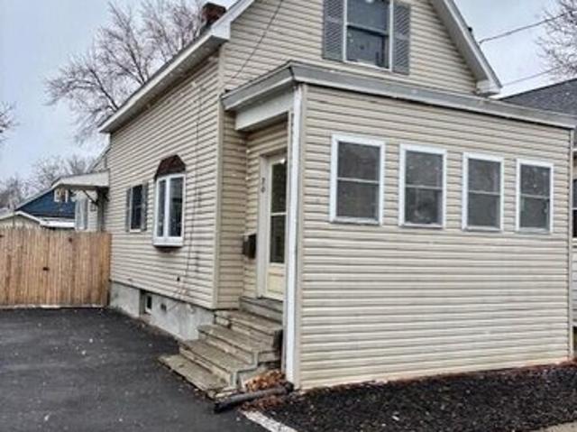 36 Archibald St, Watervliet, NY 12189
