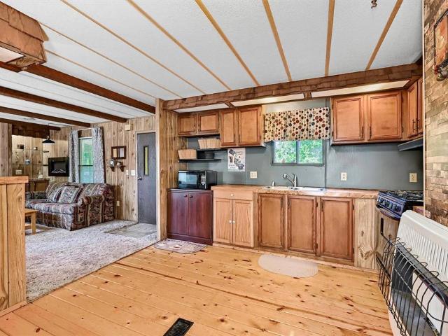36 Atlantic St, Pottsboro, TX 75076 | MLS #21247 | Compass