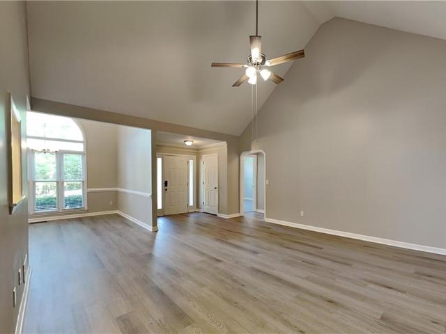 36 Austin Trail