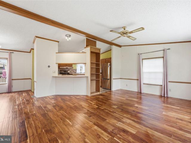 36 Bentwood Cir, Lansdale, PA 19446 | MLS #PAMC2177 | Compass