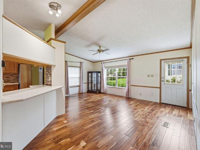 36 Bentwood Circle