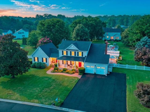 36 Benson Ct, Dover, DE 19901