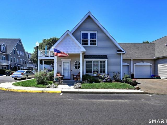 36 Beach Shore Dr Unit 36, Milford, CT 06460