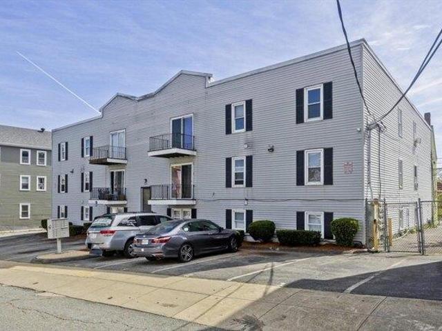 36 bedroom, Fall River MA 02721 102373101