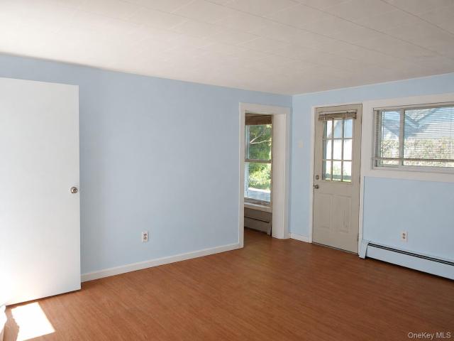 36 Burr Road