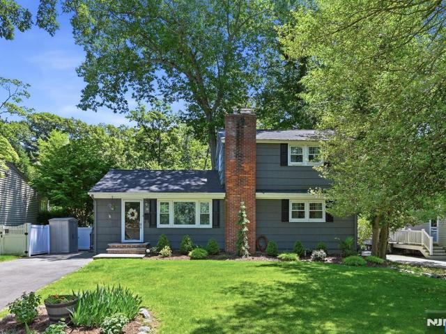 36 Calumet Avenue