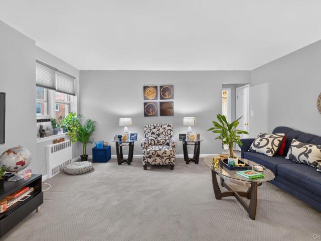 36 Cathedral Avenue 4F
