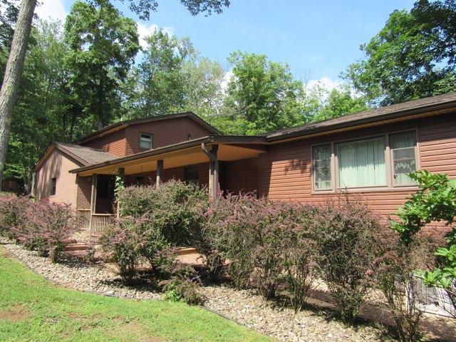 36 Cay Verde Ln, DuBois, PA 15801
