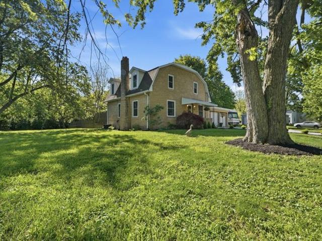 36 Channing St, Lewis Center, OH 43035