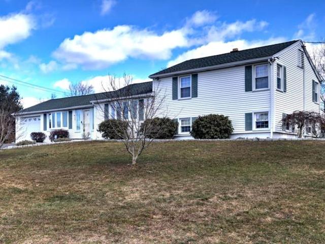 36 Chester St, Ansonia, CT 06401