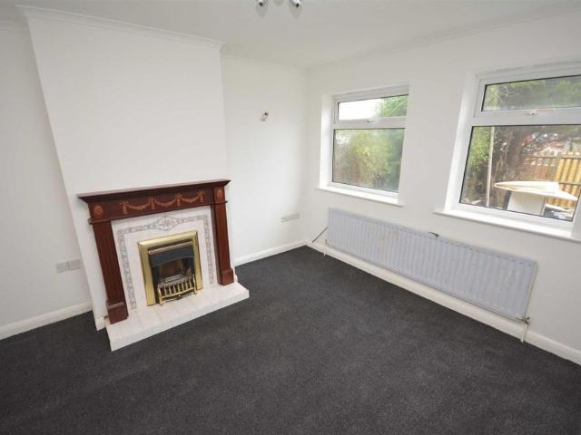 36 Church Street, Tutbury, Staffordshire, DE13 9JE