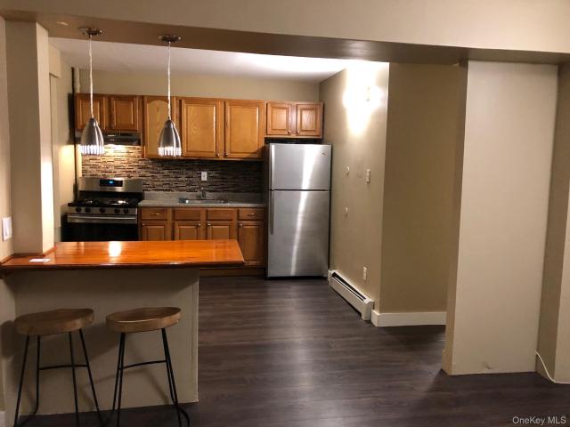 36 Cooper St, Babylon, NY 11702 | MLS #994050 | Compass