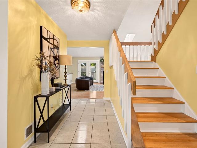 36 Crossbow Drive