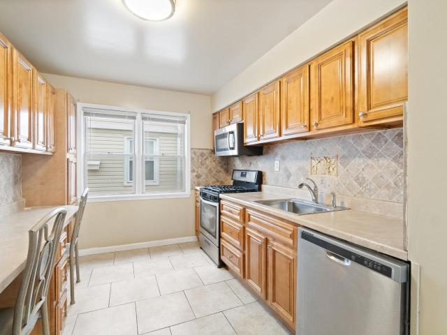 36 Crossgate Rd # 1