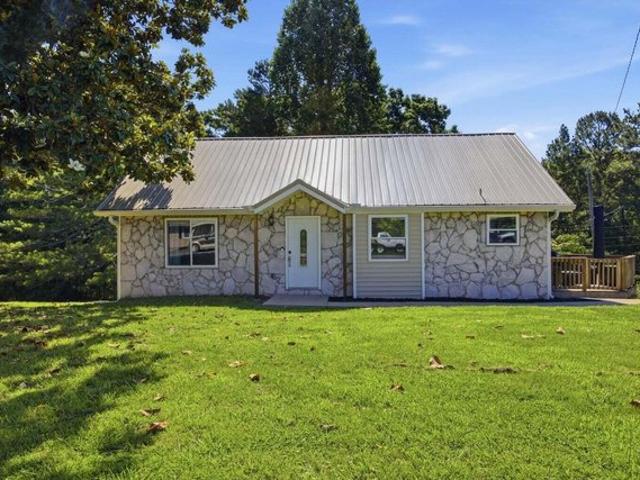 36 Crest Cir, Ringgold, GA 30736