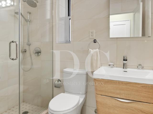 36 Dahill Road 2 I