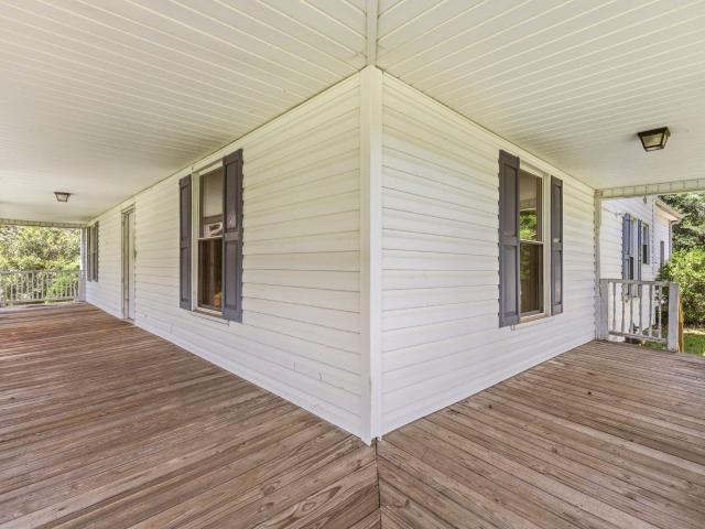 36 Dendy Street