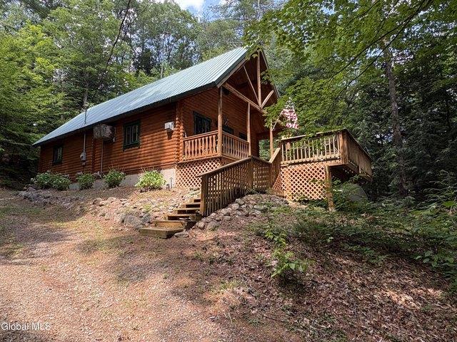 36 Don Potter Rd, Thurman, NY 12885