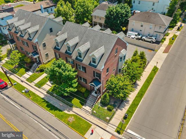 36 E Park Street