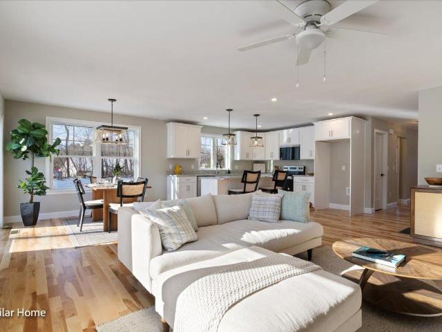 36 Edgewater Drive