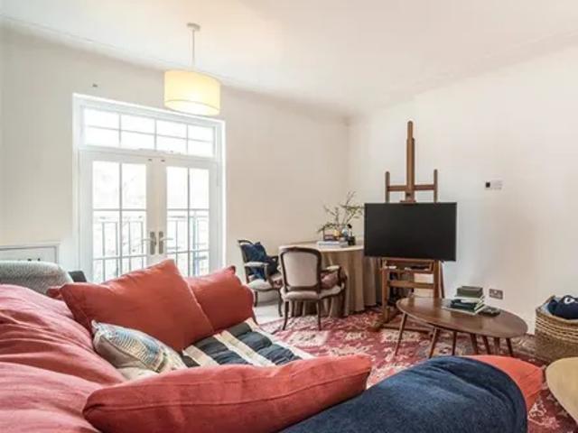 36 Elm Park Road, London, SW10 9PZ, United Kingdom | 2 bed apartment for rent #167380872 | Rentberry