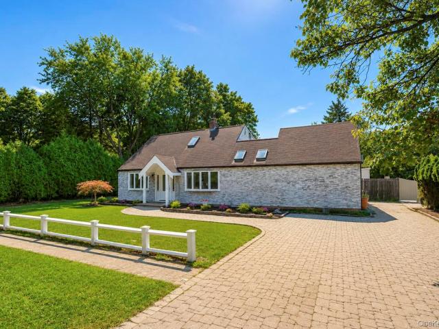 36 Fifty Acre Road S