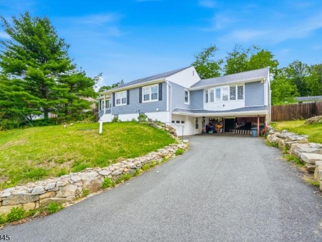 36 Forest Rd