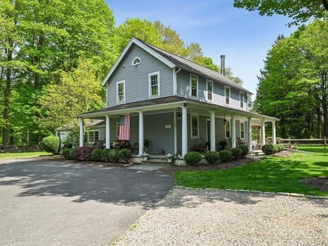 36 Flat Rock Rd, Easton, CT 06612