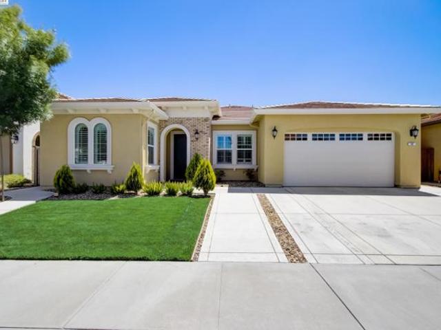 36 Freeport Ct, Discovery Bay, CA 94505