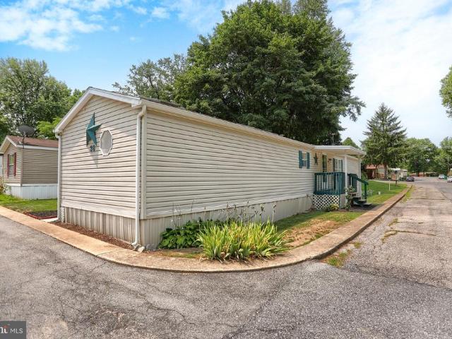 36 Garden Parkway