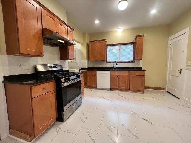 36 Golden, Unit 1, Medford, MA 02155 | MLS #73499