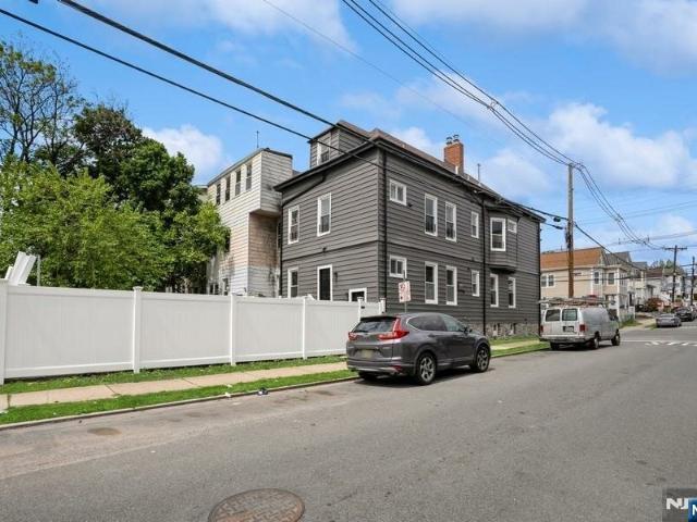 36 Gould 2, Paterson, US, NJ