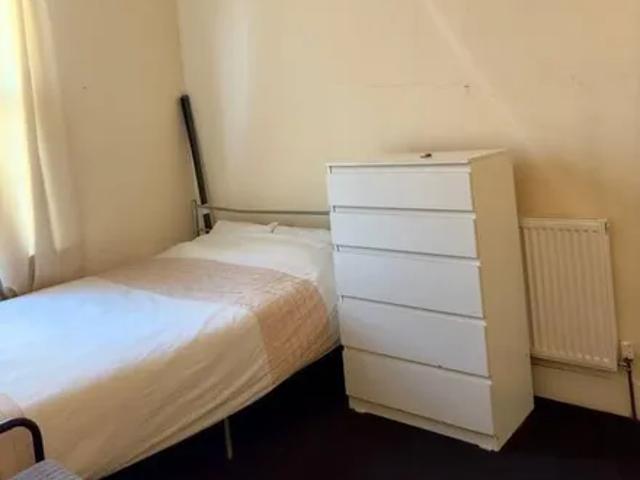 36 Grove Green Road, London, E11 4EJ, United Kingdom | Room for rent #167865693 | Rentberry