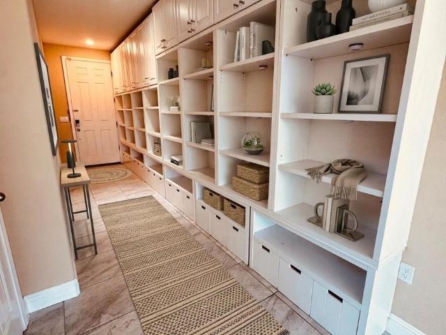 36 Greystone Pl