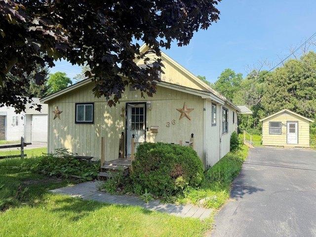 36 Halsey Ct, Plattsburgh, NY 12901