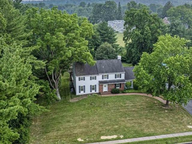 36 Harper Ln, North Wales, PA 19454