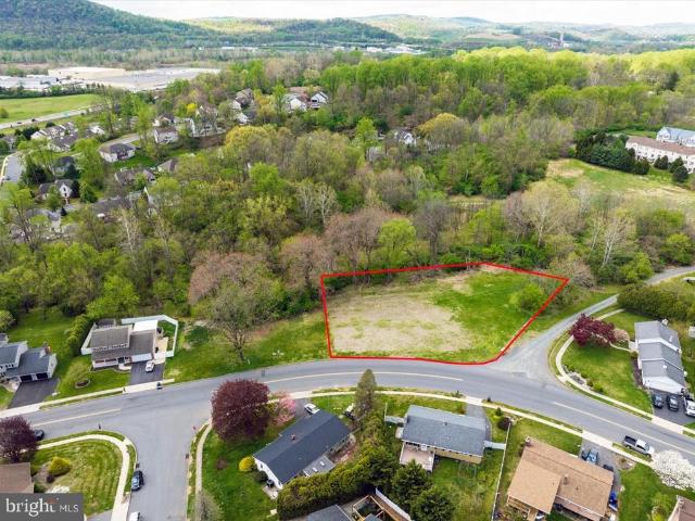 36 Hearthstone & Colin Ct