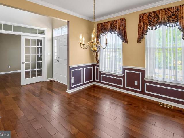 36 Hill Farm Way