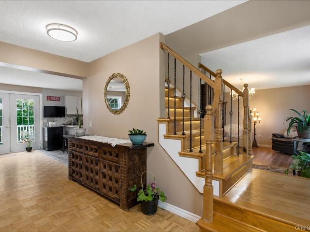 36 Hillside Avenue