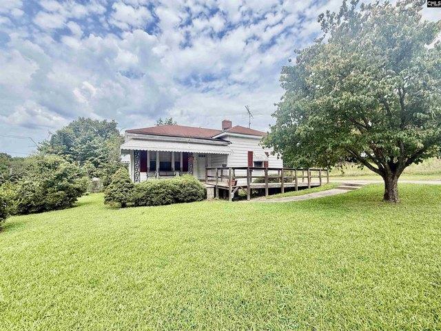 36 Holly St, Great Falls, SC 29055