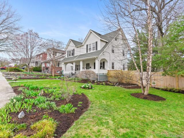 36 Howard Ave, White Plains, NY 10606 | MLS #980188 | Compass