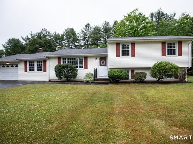 36 Jamestown Cir, Wallingford, CT 06492