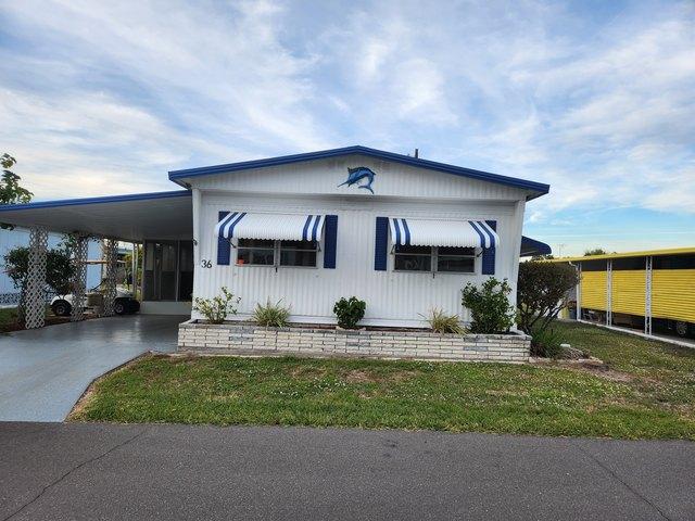 36 Jasmine Ave, Palmetto, FL 34221