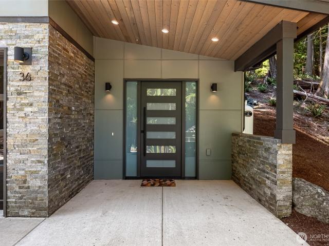 36 Jasper Ridge Lane
