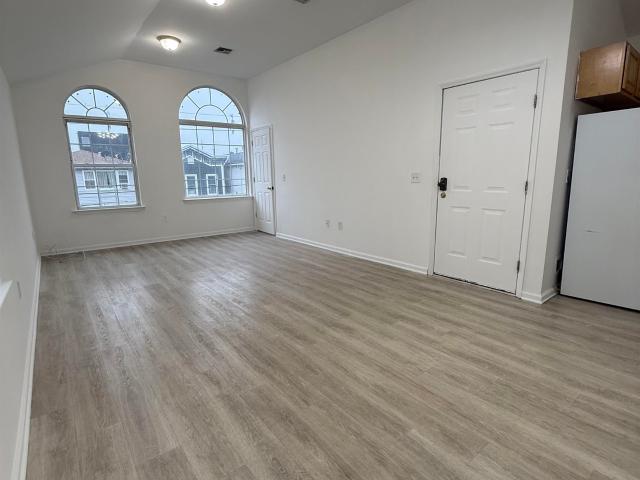 36 Jewett Ave, Unit 2, Jersey City, NJ 07304 | MLS #260002 | Compass