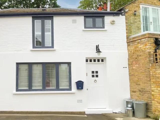 36 Kew Green, London, TW9 3BH, United Kingdom | 1 bed house for rent #165466109 | Rentberry
