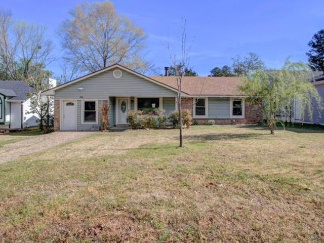 36 Kingspark Dr, Maumelle, AR 72113